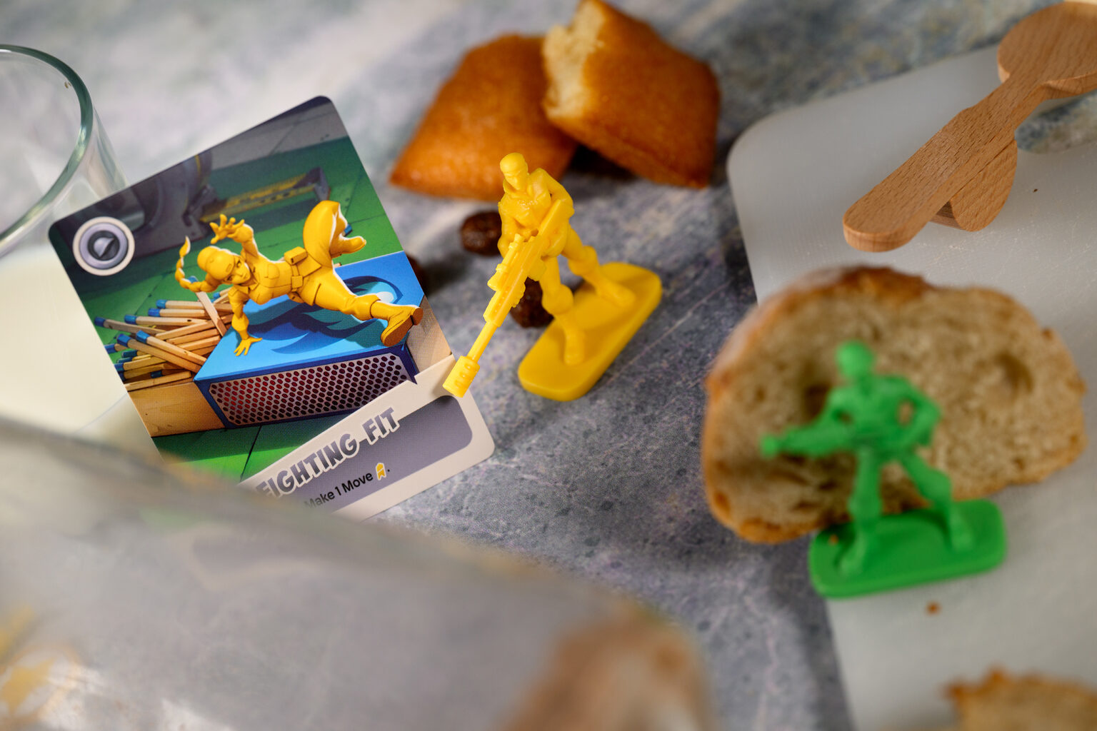 Little Soldiers - IELLO Games